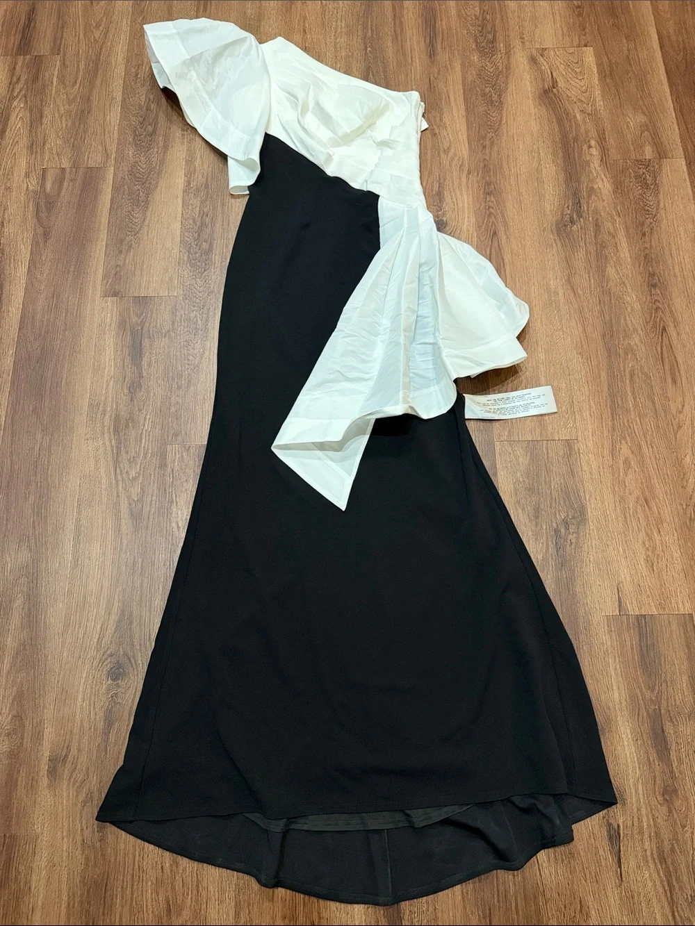 Tadashi Shoji | Dresses | Tadashi Shoji Santa Fe Draped Flounce Gown ...
